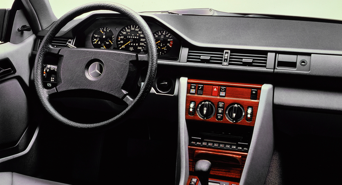 The Pinnacle and the Tipping Point – 35 Years of the Mercedes-Benz 124 ...